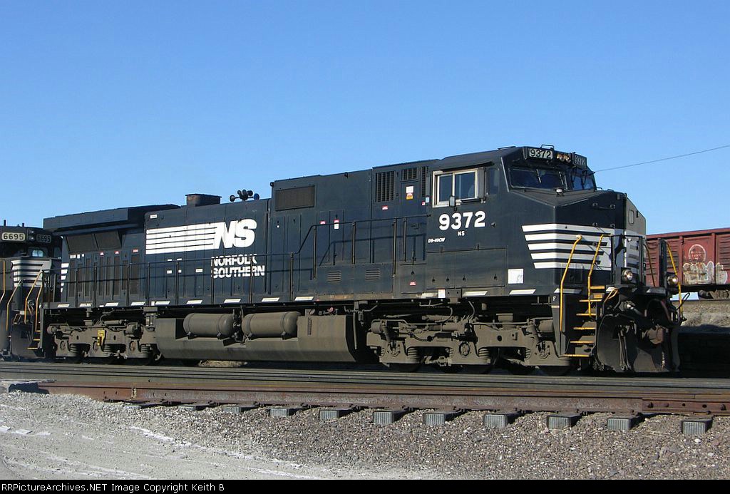 NS 9372